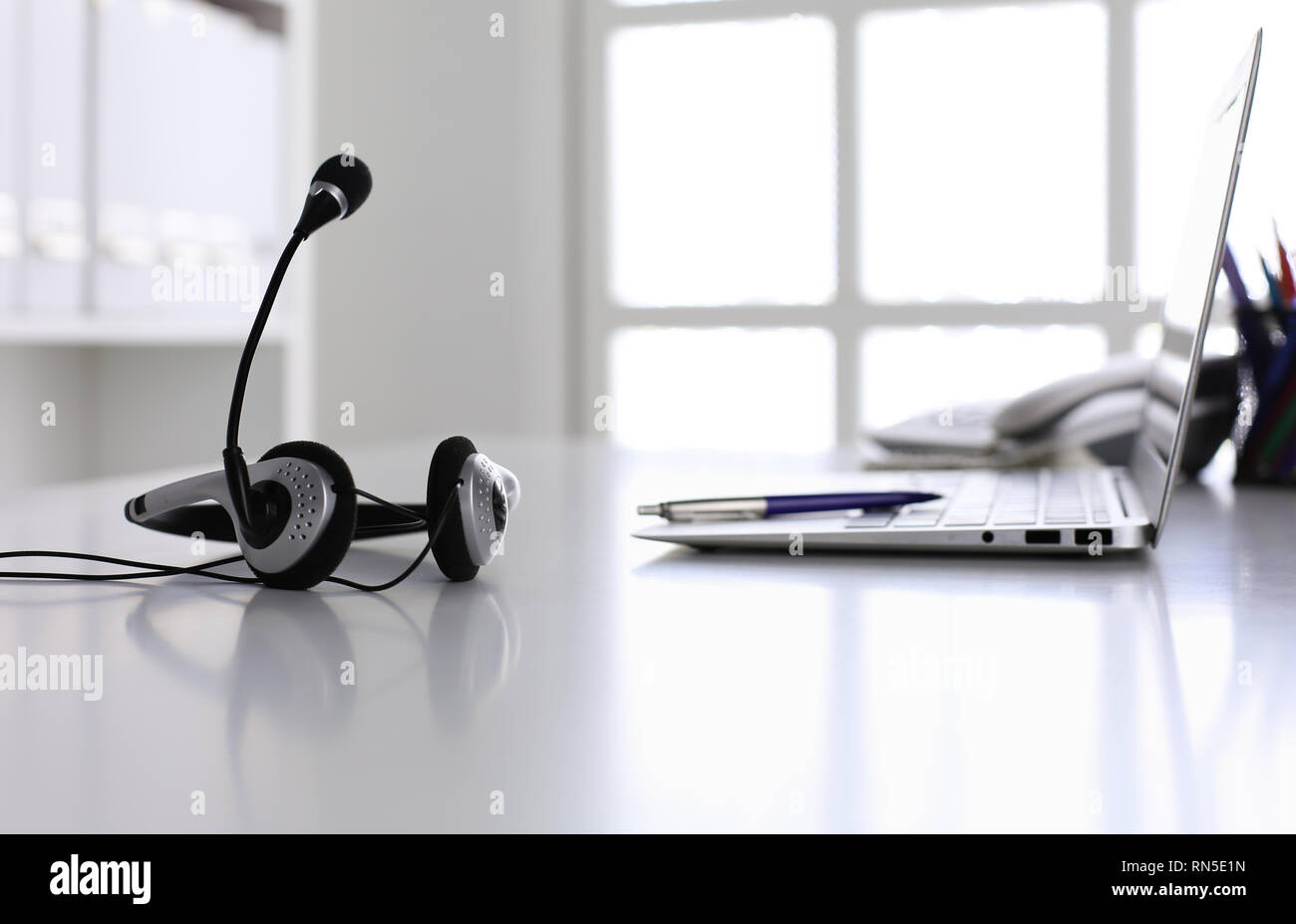 Communication support, call center and customer service help de Stock ...