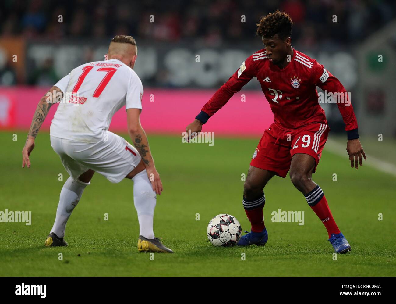 Augsburg, Deutschland. 15th Feb, 2019. firo: 15.02.2019, Football, 1 ...
