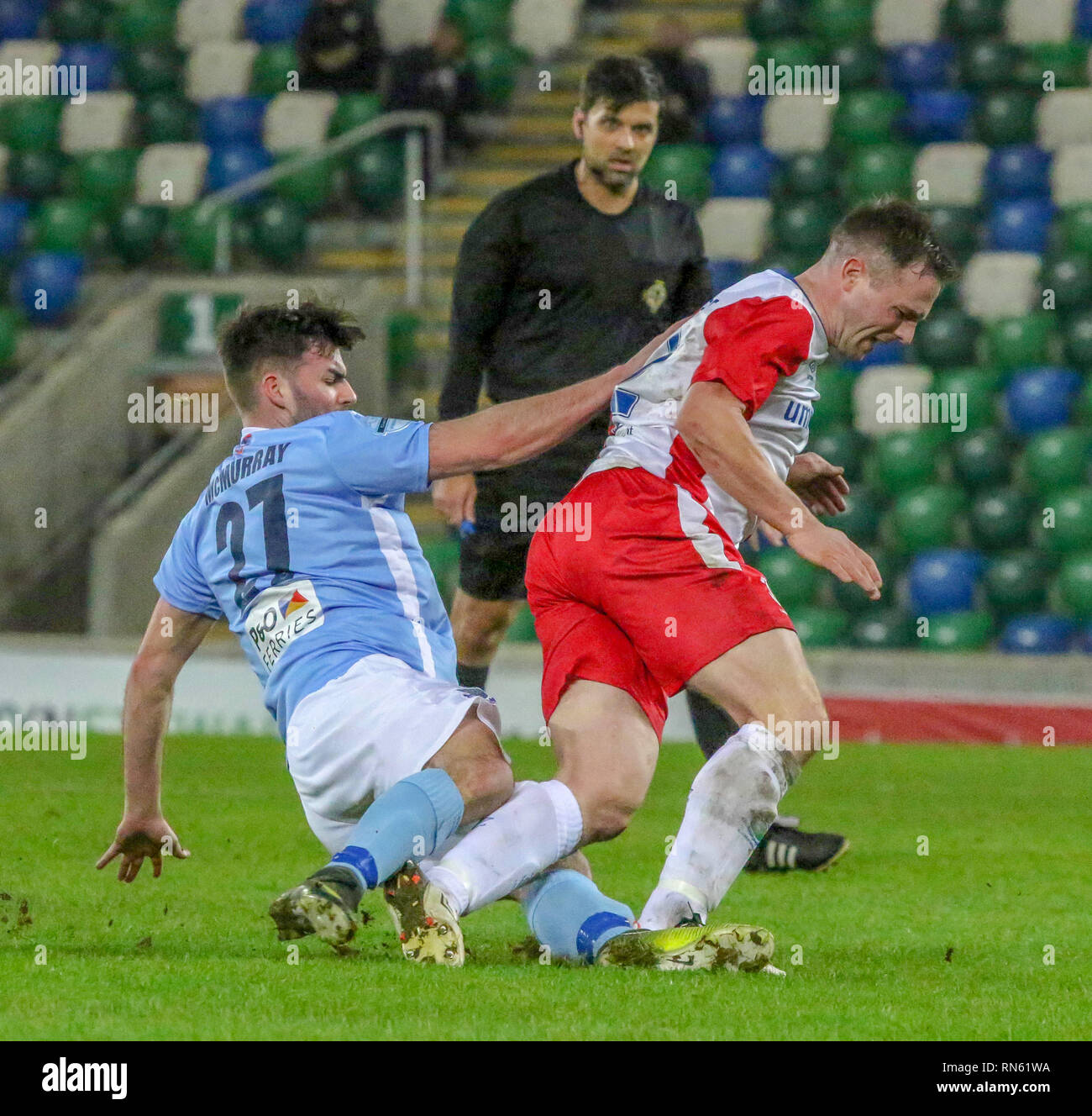 Referee andrew davey hi-res stock photography and images - Alamy