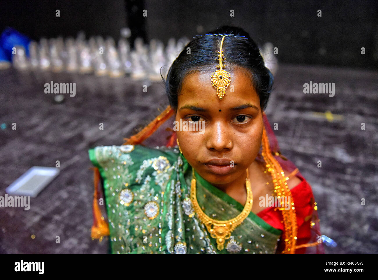 Kolkata girls hi-res stock photography and images - Alamy