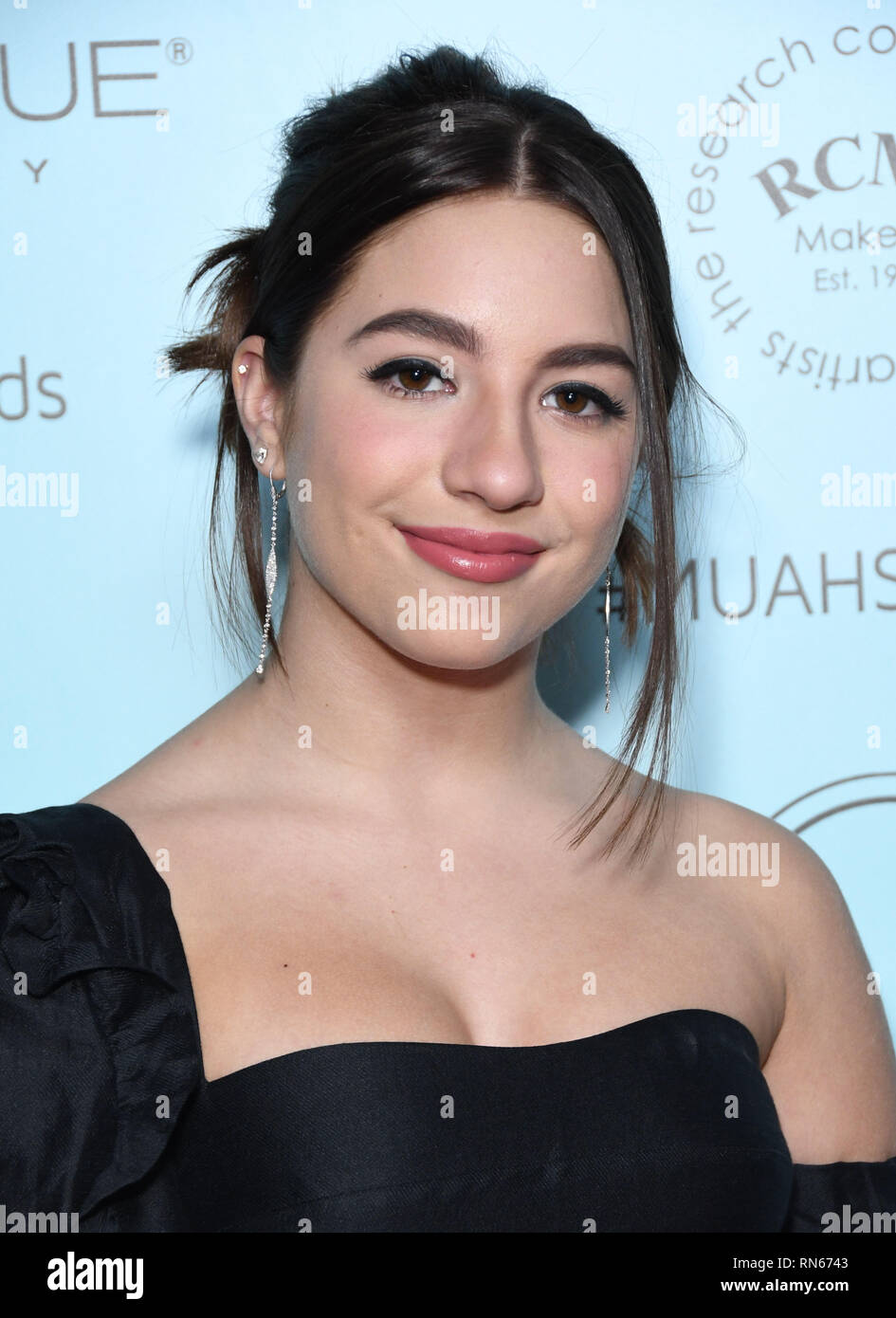 Mackenzie ziegler 2019 hi-res stock photography and images - Alamy