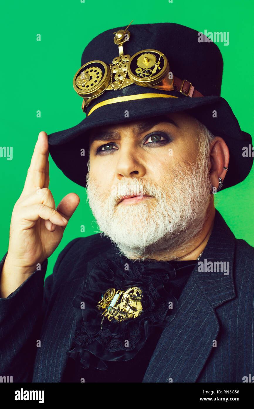 Watchmaker male hi-res stock photography and images - Alamy