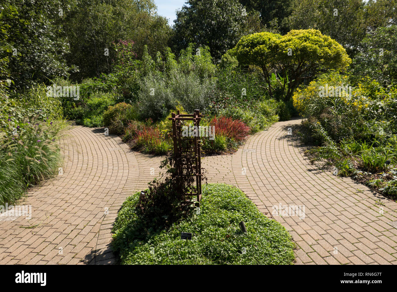 Olbrich botanical gardens hi-res stock photography and images - Alamy