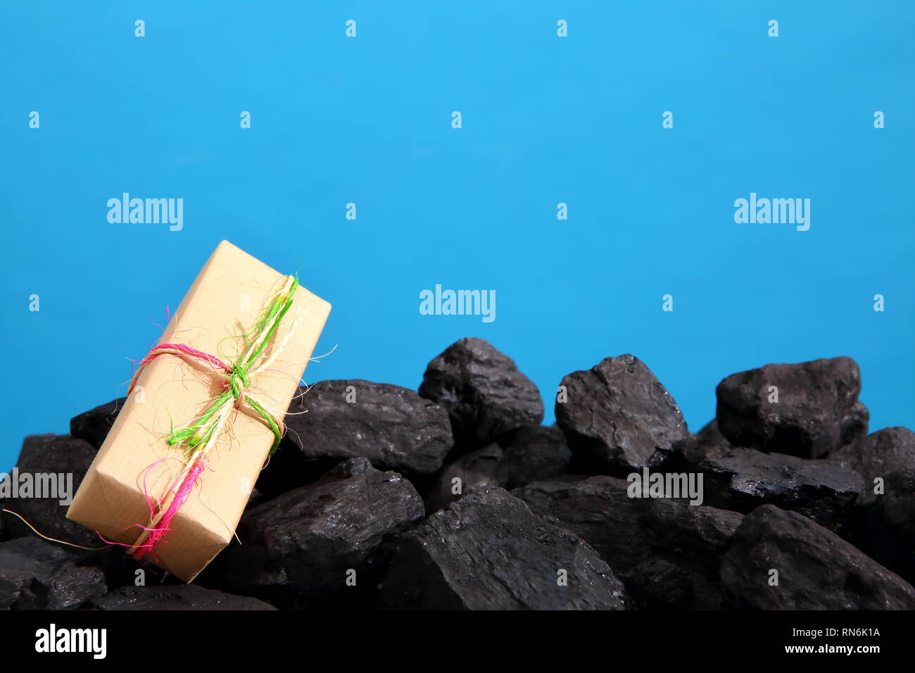 Coal package hi-res stock photography and images - Alamy