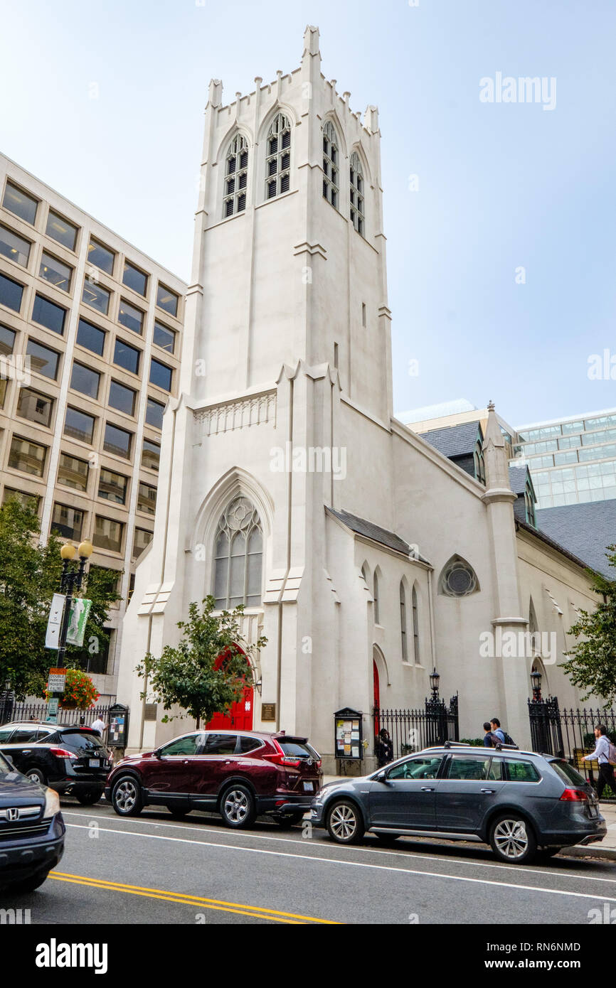 Episcopal church of the epiphany hi-res stock photography and images ...