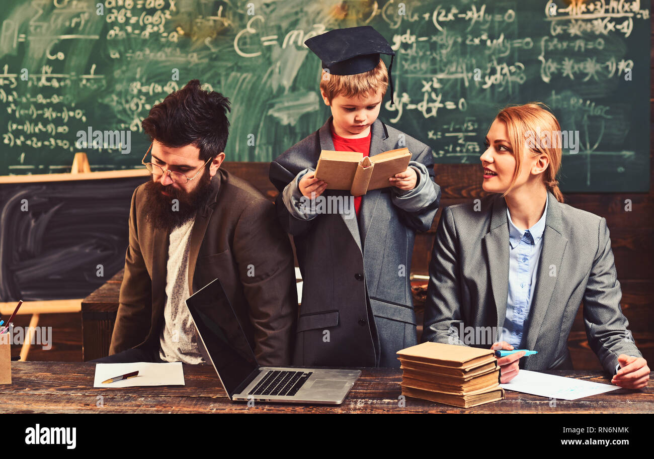 Genius son read book for mother and father students. Family study ...