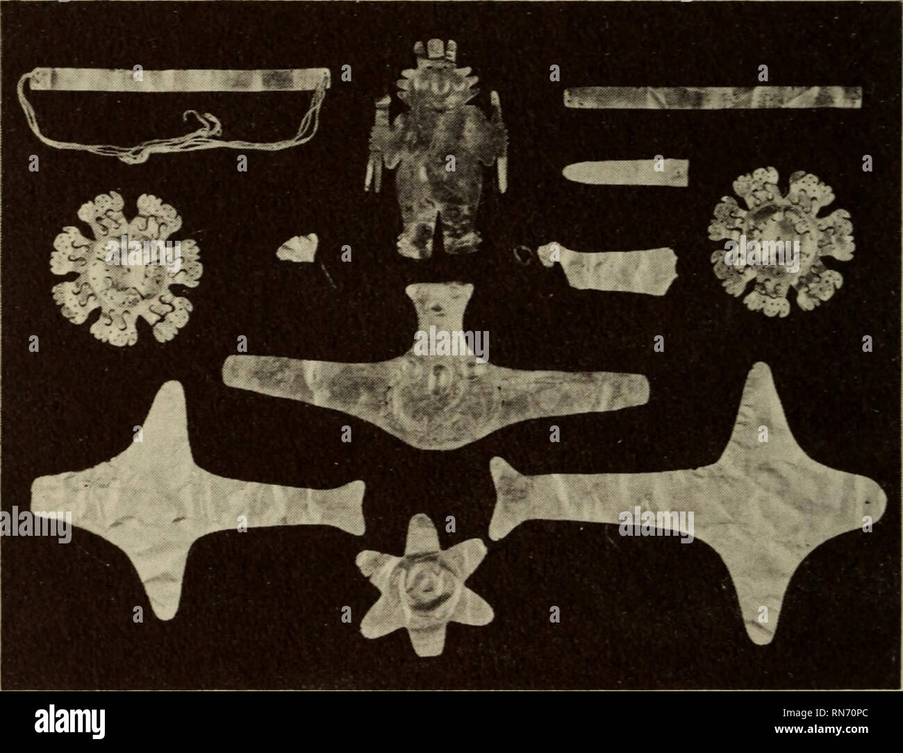 Museo paracas hi-res stock photography and images - Alamy