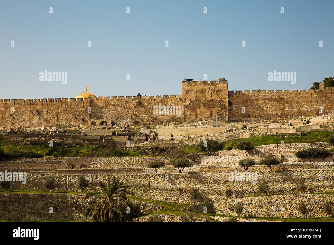 Ancient walled city of jerusalem hi-res stock photography and images ...