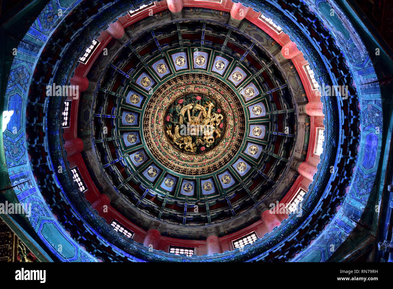 Chinese Golden Dragon Ceiling in Forbidden City,Beijing,China Stock ...