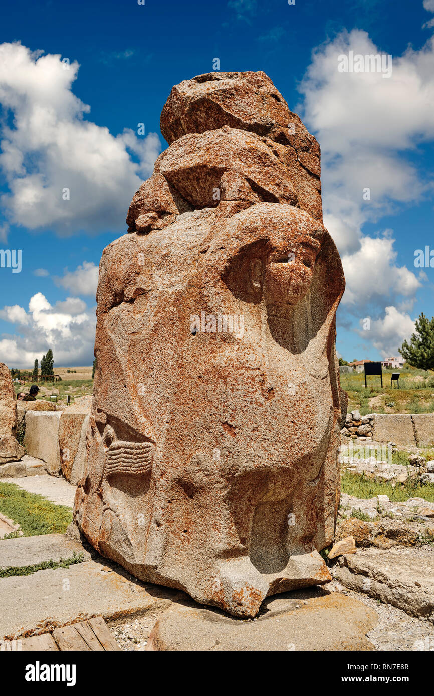 Pictures & Images of the Sphinx gate Hittite sculpture, Alaca Hoyuk ...