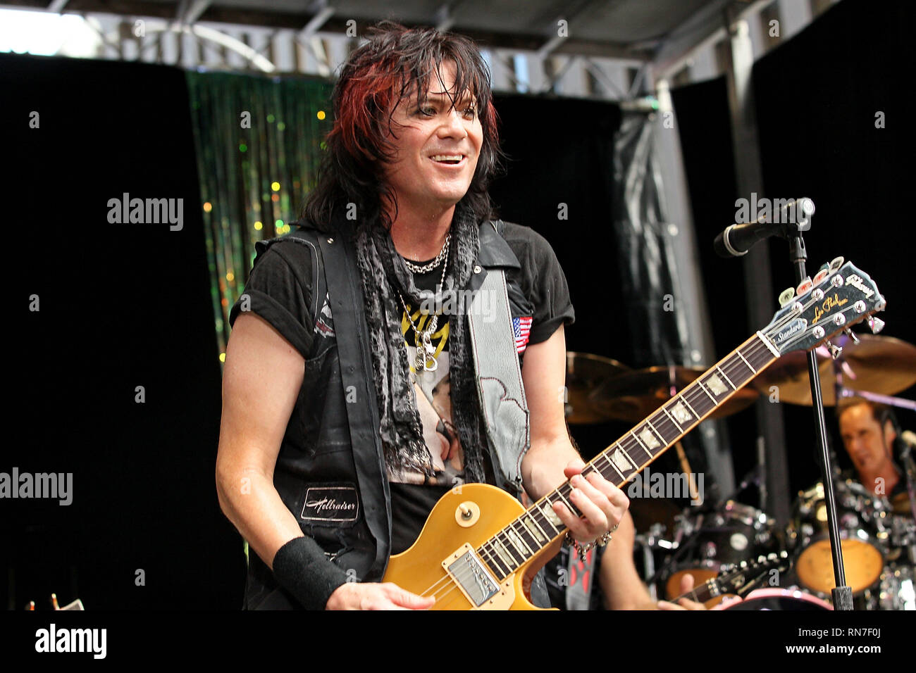 New York, USA. 21 Aug, 2015. Keri Kelli of the rock group Night Ranger ...