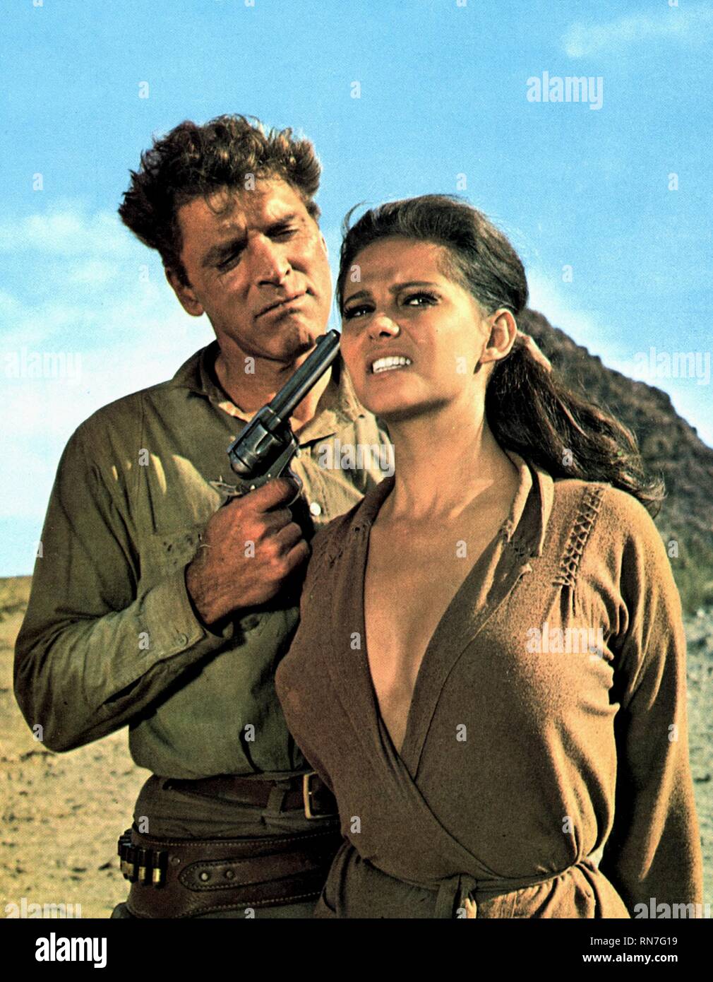 Claudia cardinale 1966 hi-res stock photography and images - Alamy