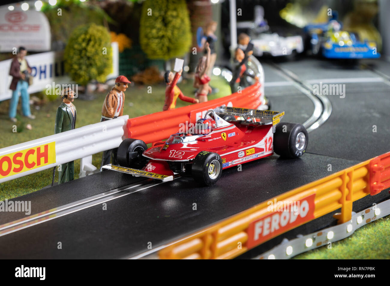 Scalextric hi-res stock photography and images - Alamy