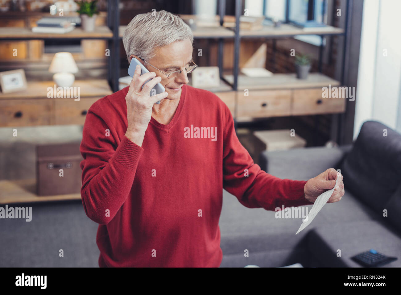 Bank worker hi-res stock photography and images - Alamy