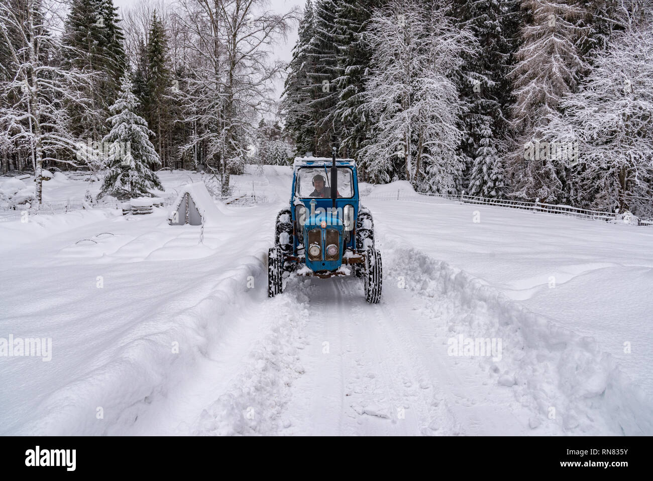1963 fordson hi-res stock photography and images - Alamy
