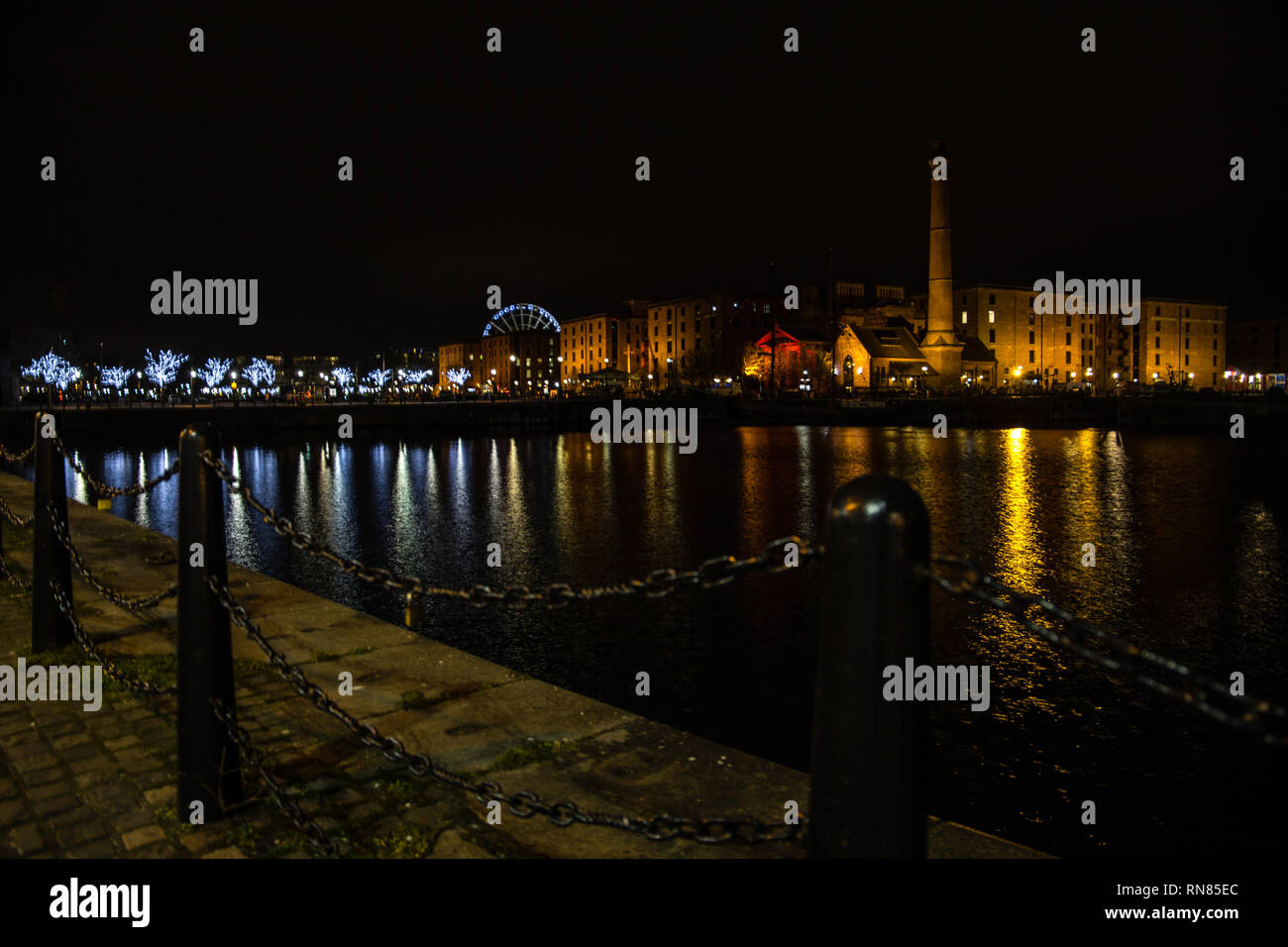 royal Albert dock Liverpool at night Stock Photo - Alamy