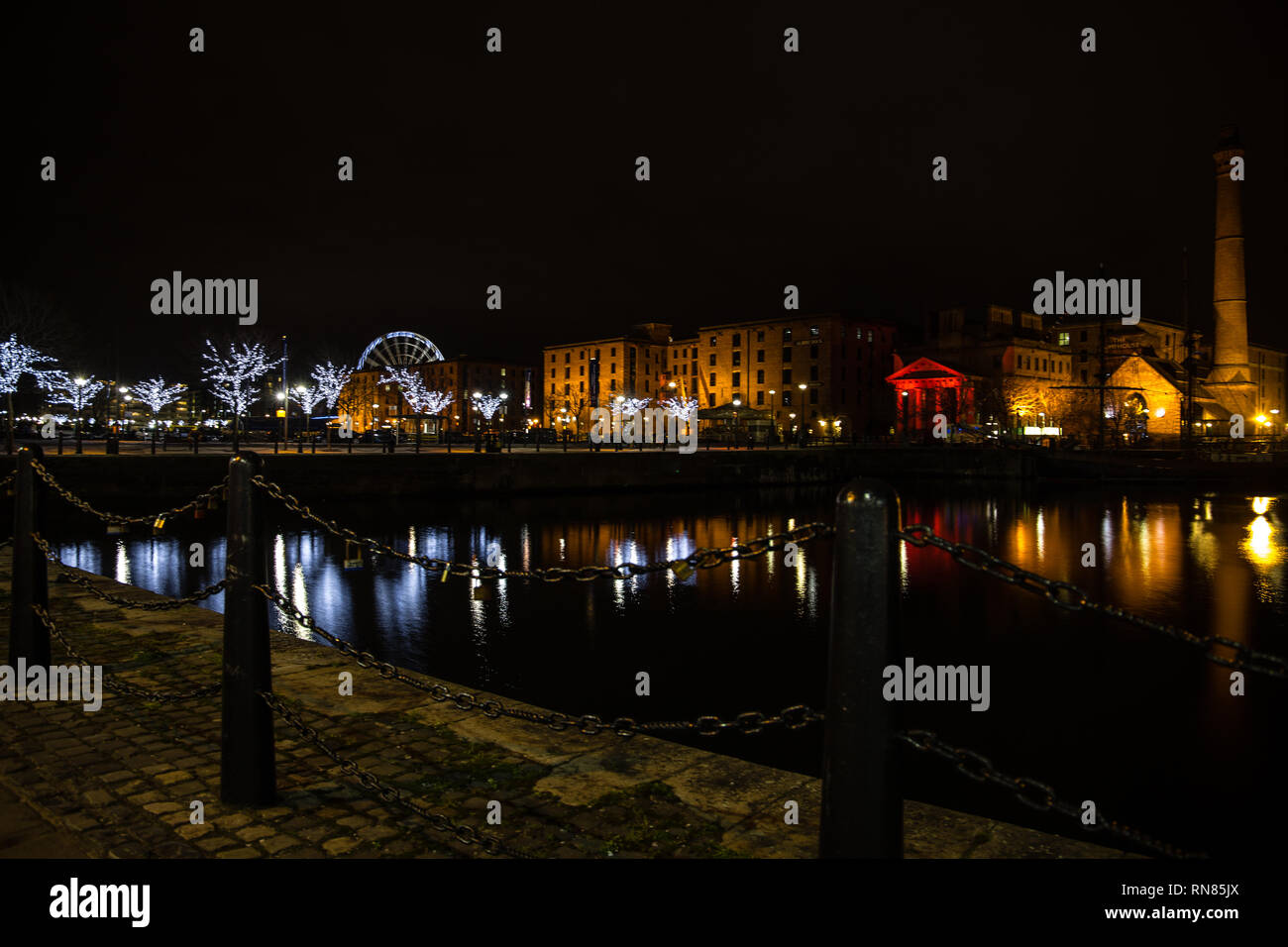 royal Albert dock Liverpool at night Stock Photo - Alamy