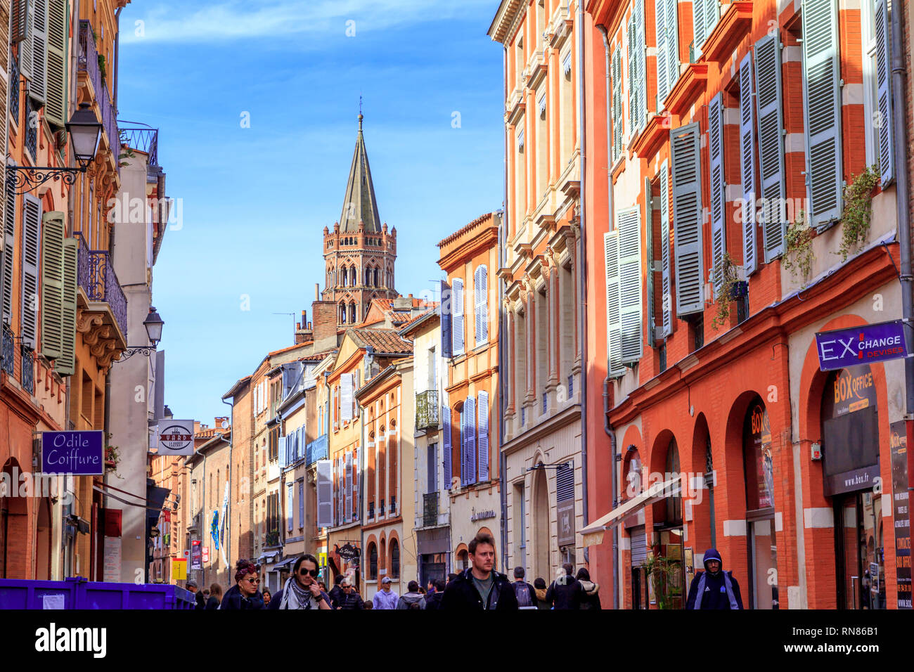 Street view of toulouse hi-res stock photography and images - Alamy