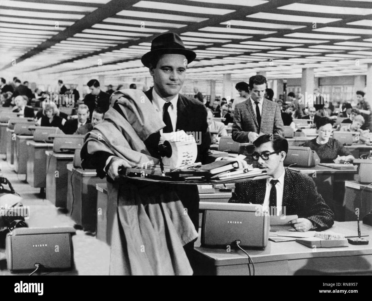 JACK LEMMON, THE APARTMENT, 1960 Stock Photo - Alamy