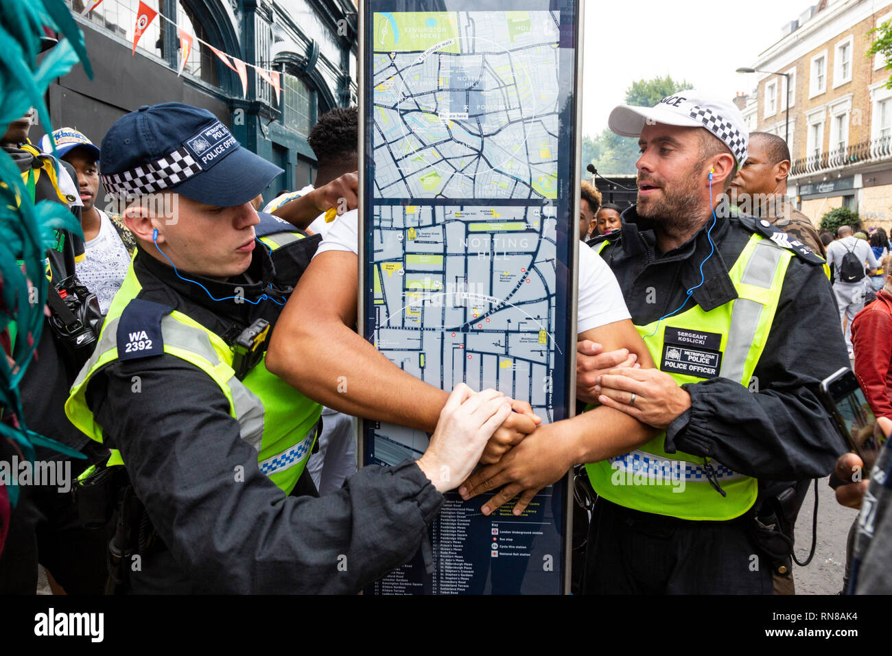 Police making arrest hi-res stock photography and images - Alamy