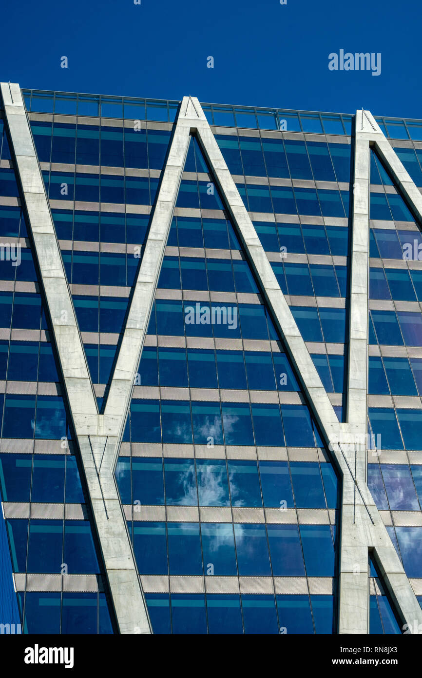 Reston Station Office Building, 1900 Reston Metro Plaza, Reston ...