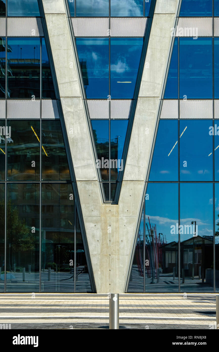 Reston Station Office Building, 1900 Reston Metro Plaza, Reston ...