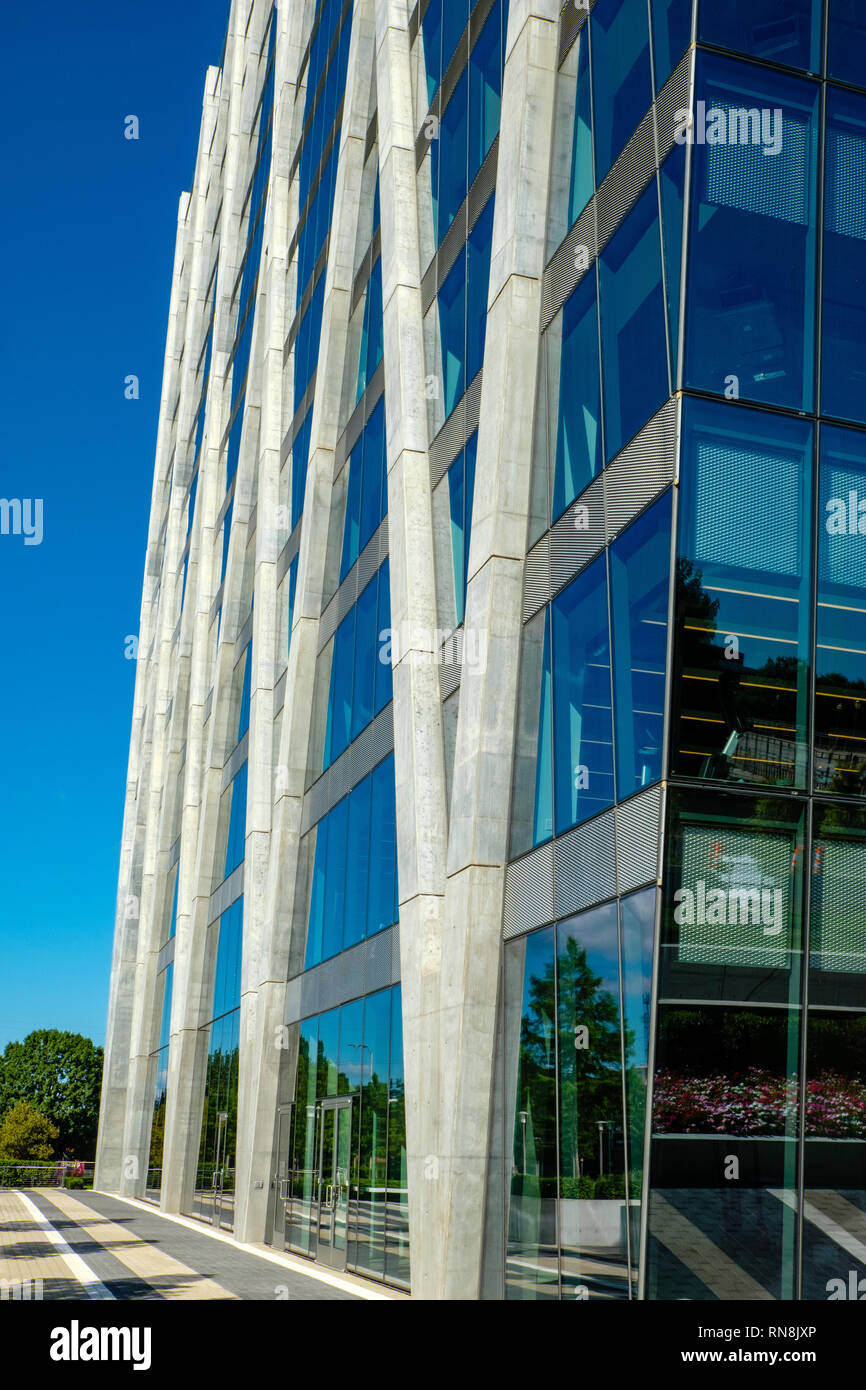 Reston Station Office Building, 1900 Reston Metro Plaza, Reston ...