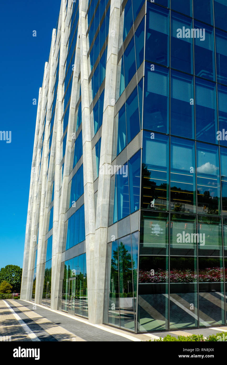 Reston Station Office Building, 1900 Reston Metro Plaza, Reston ...