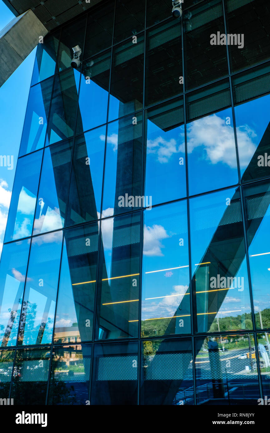 Reston Station Office Building, 1900 Reston Metro Plaza, Reston ...
