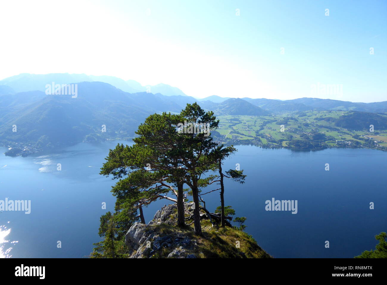 Traunstein mountain traunsee salzkammergut austria hi-res stock ...