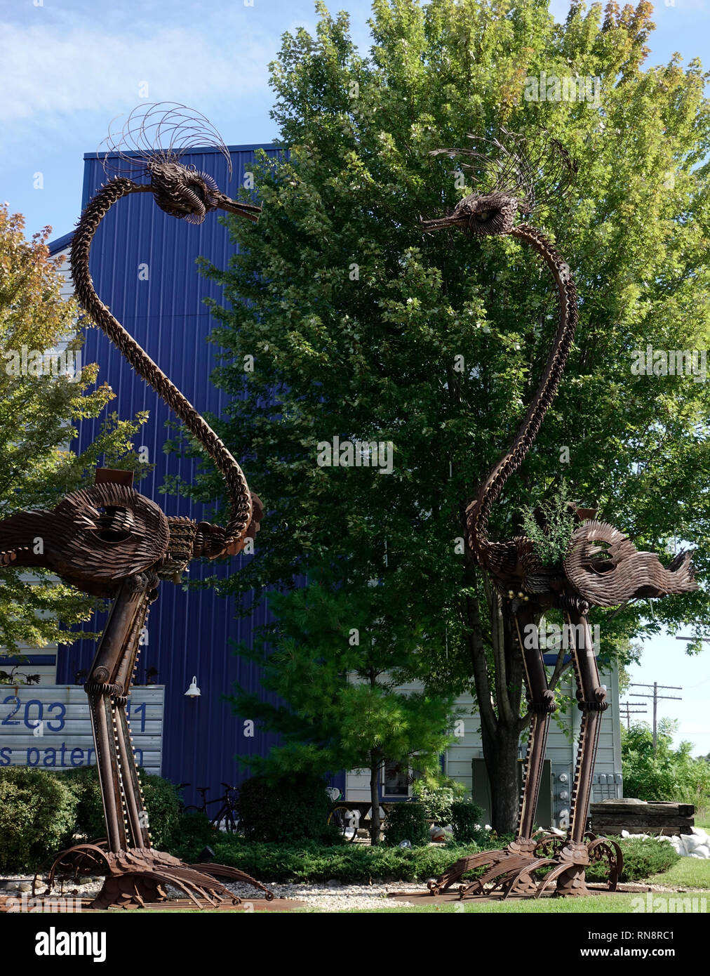 giant metal birds dreamkeepers Madison Wisconsin Stock Photo - Alamy