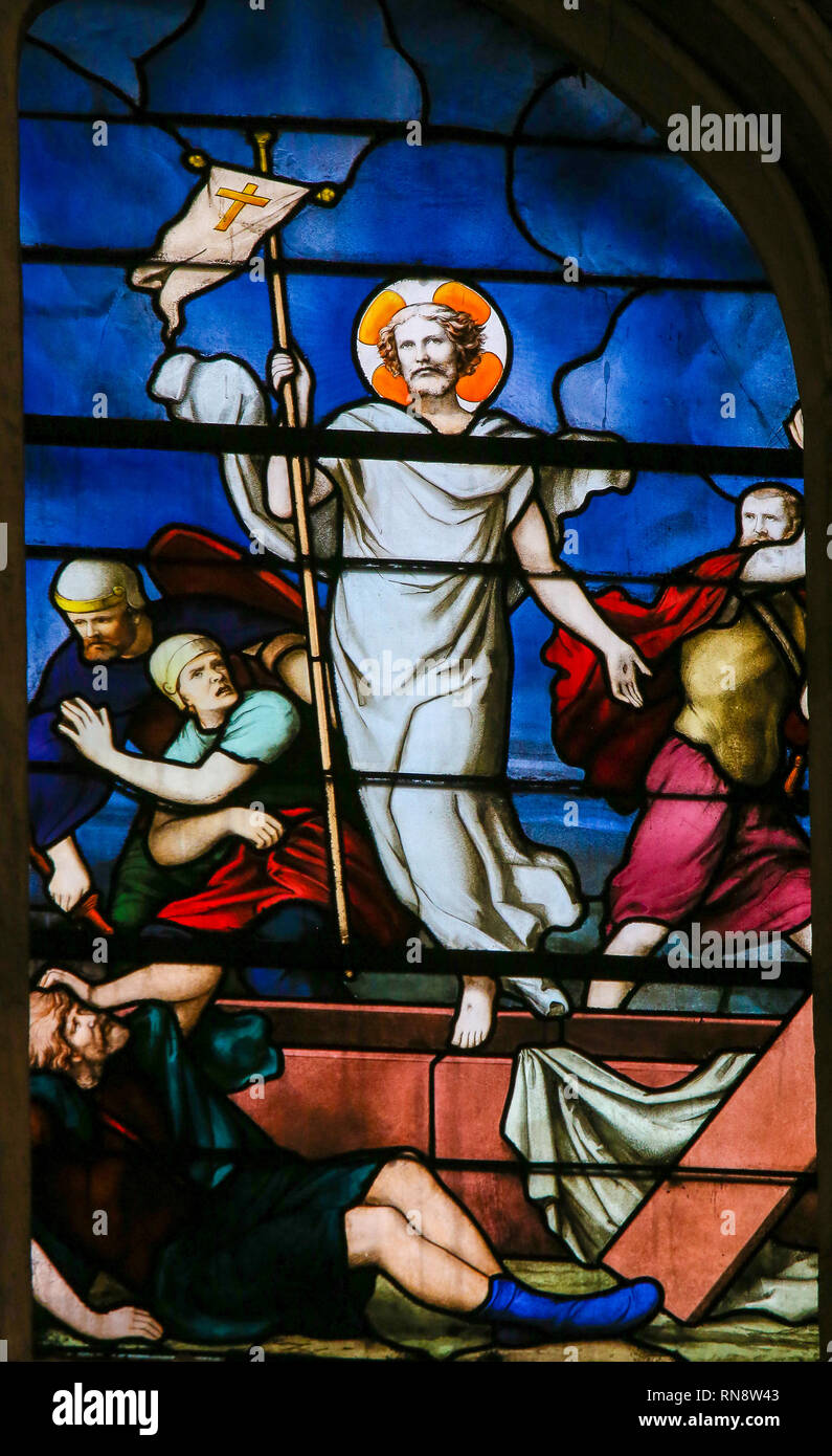 Jesus rising from tomb hi-res stock photography and images - Alamy