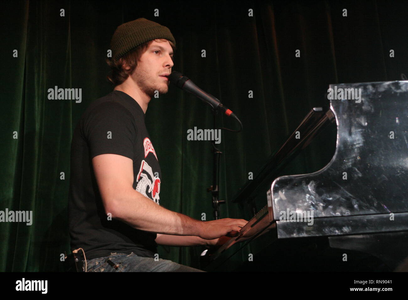 Singer, songwriter and musician Gavin DeGraw is shown on stage during a ...