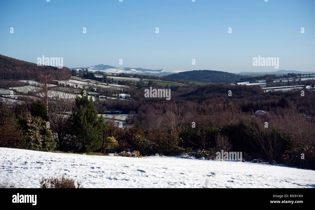 Snowfall ireland hi-res stock photography and images - Alamy