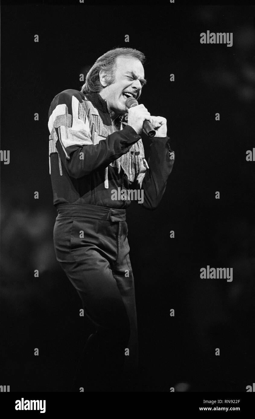 Singer & songwriter Neil Diamond is shown performing on stage during a ...