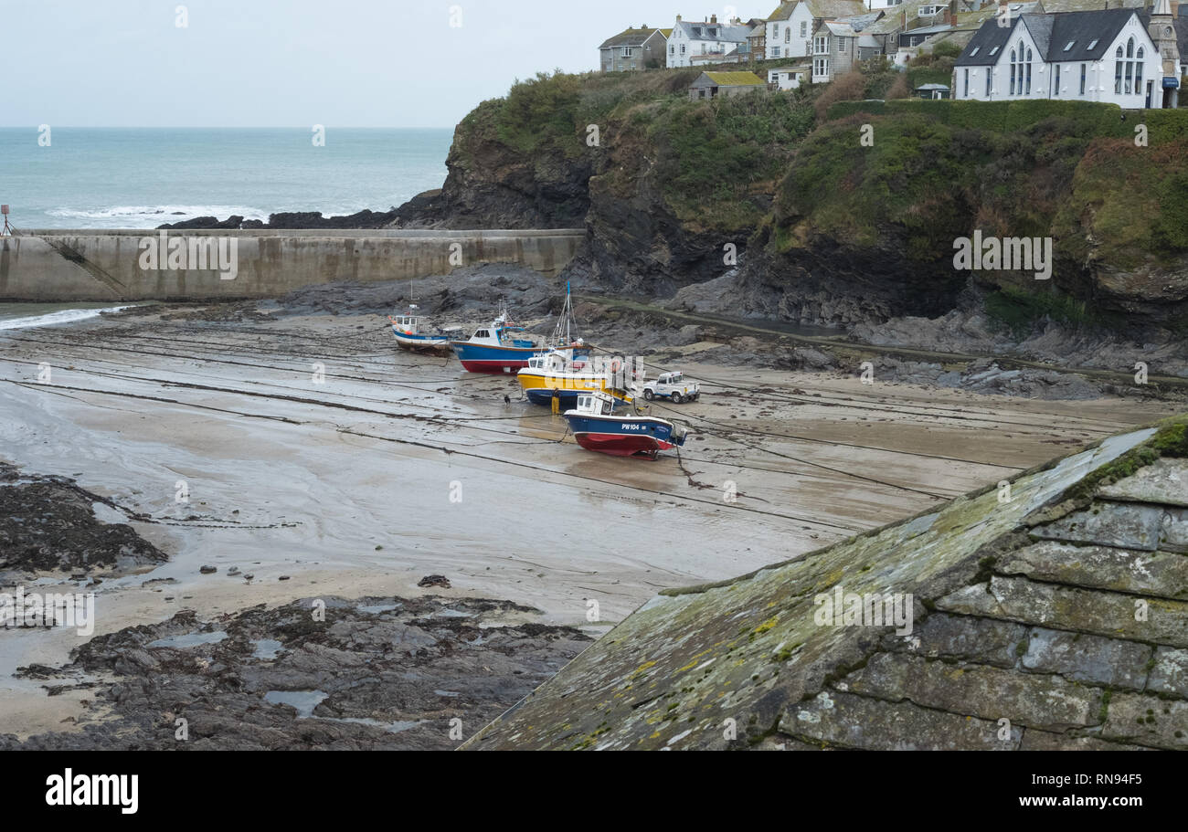 Doc martin filming hi-res stock photography and images - Alamy