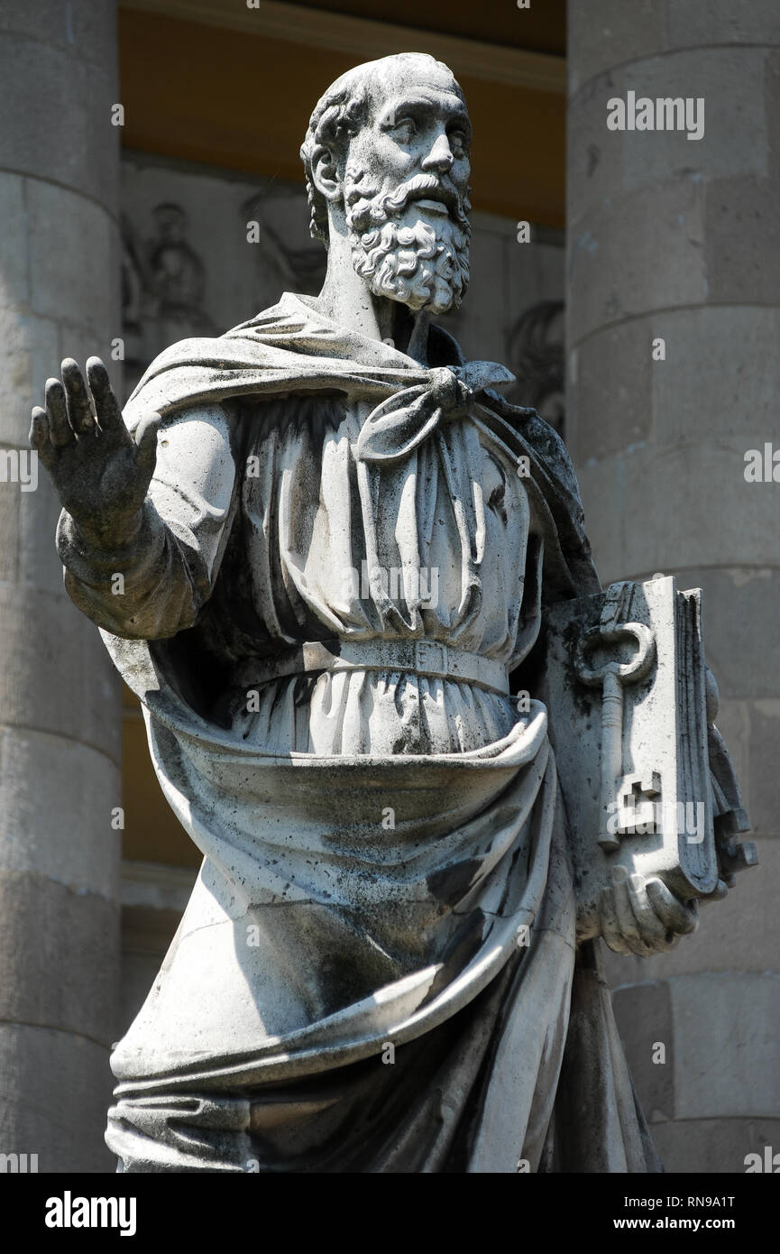 St. Peter statue in front of Classicist Cathedral Basilica of St. John ...