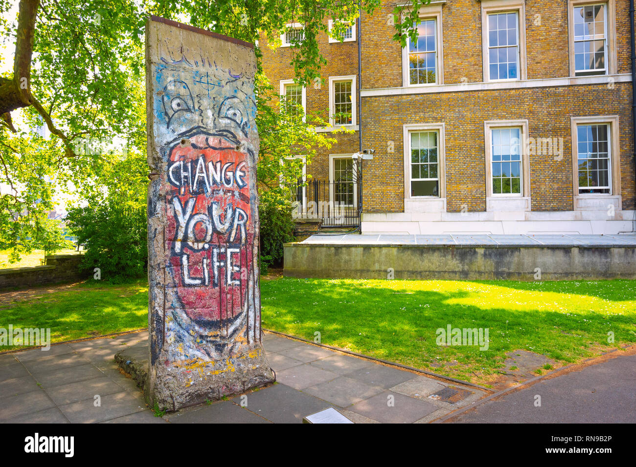 British tank berlin hi-res stock photography and images - Alamy