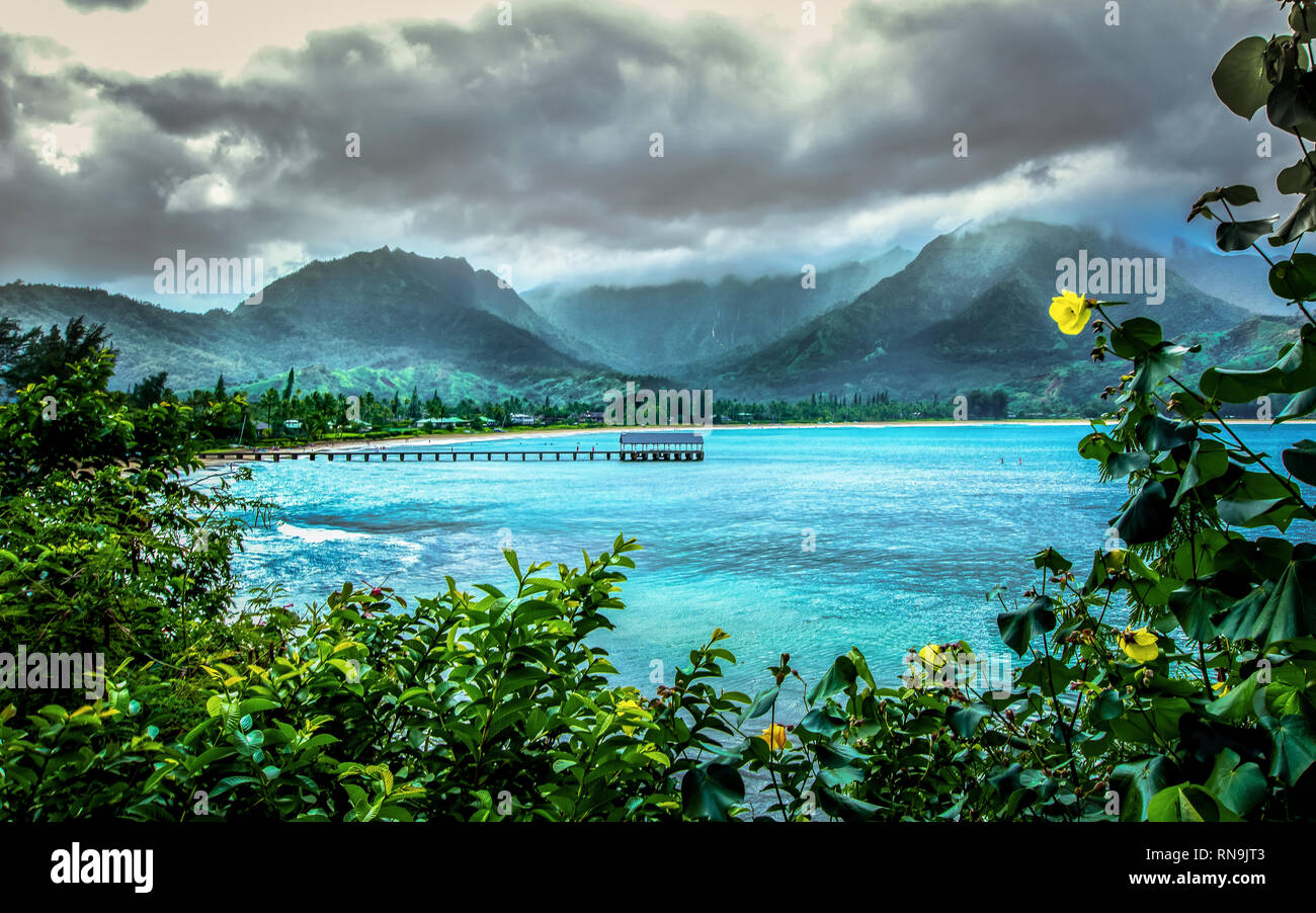 Lahaina pier hi-res stock photography and images - Alamy