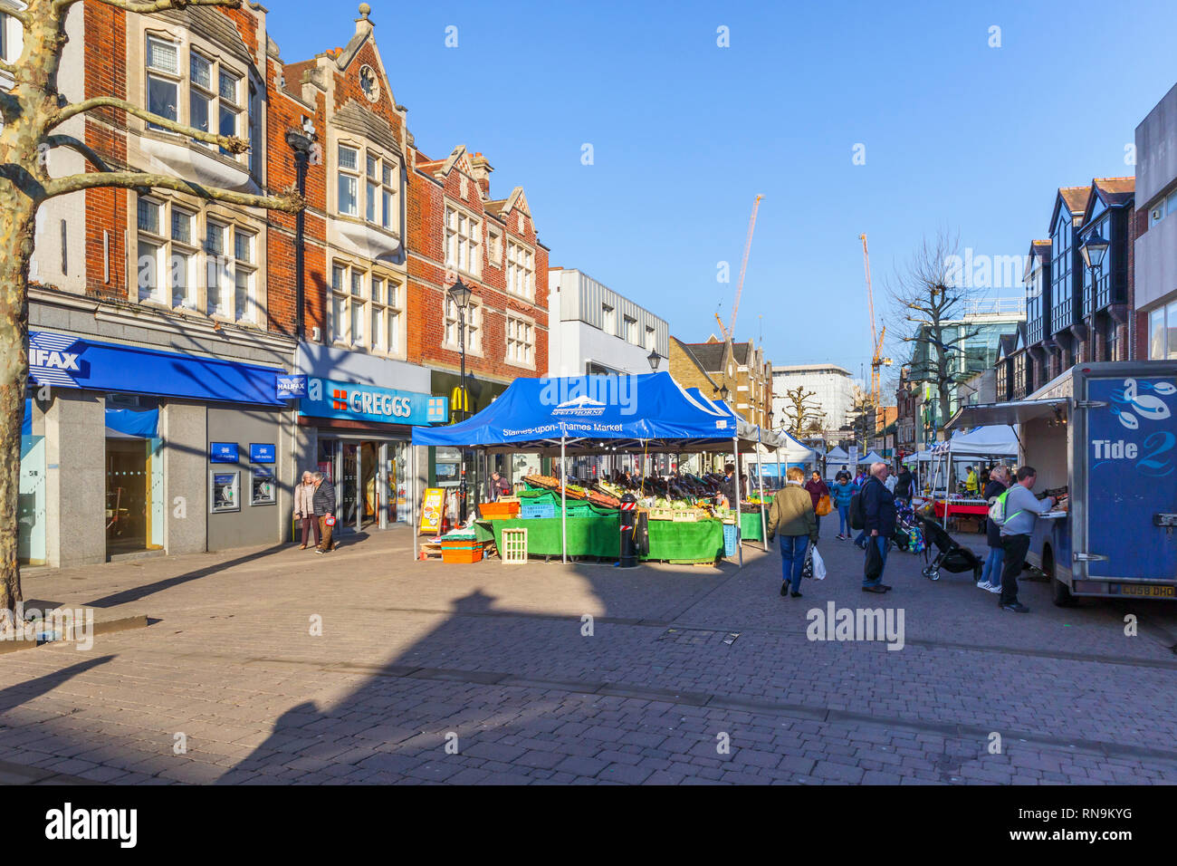 Staines town hi-res stock photography and images - Alamy