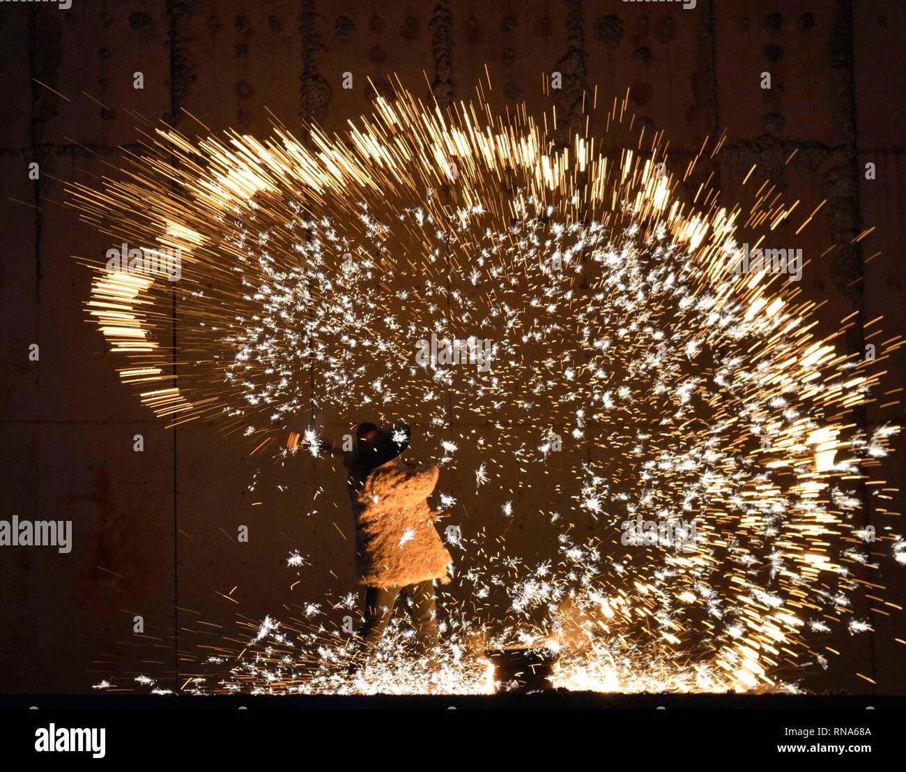 Dashuhua hi-res stock photography and images - Alamy