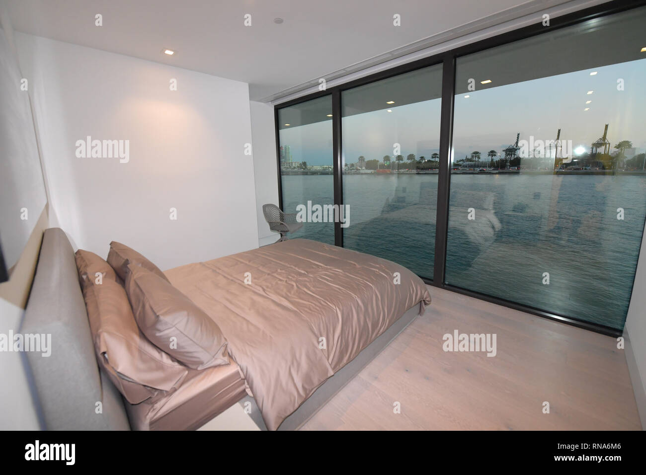 Floating house miami hi-res stock photography and images - Alamy