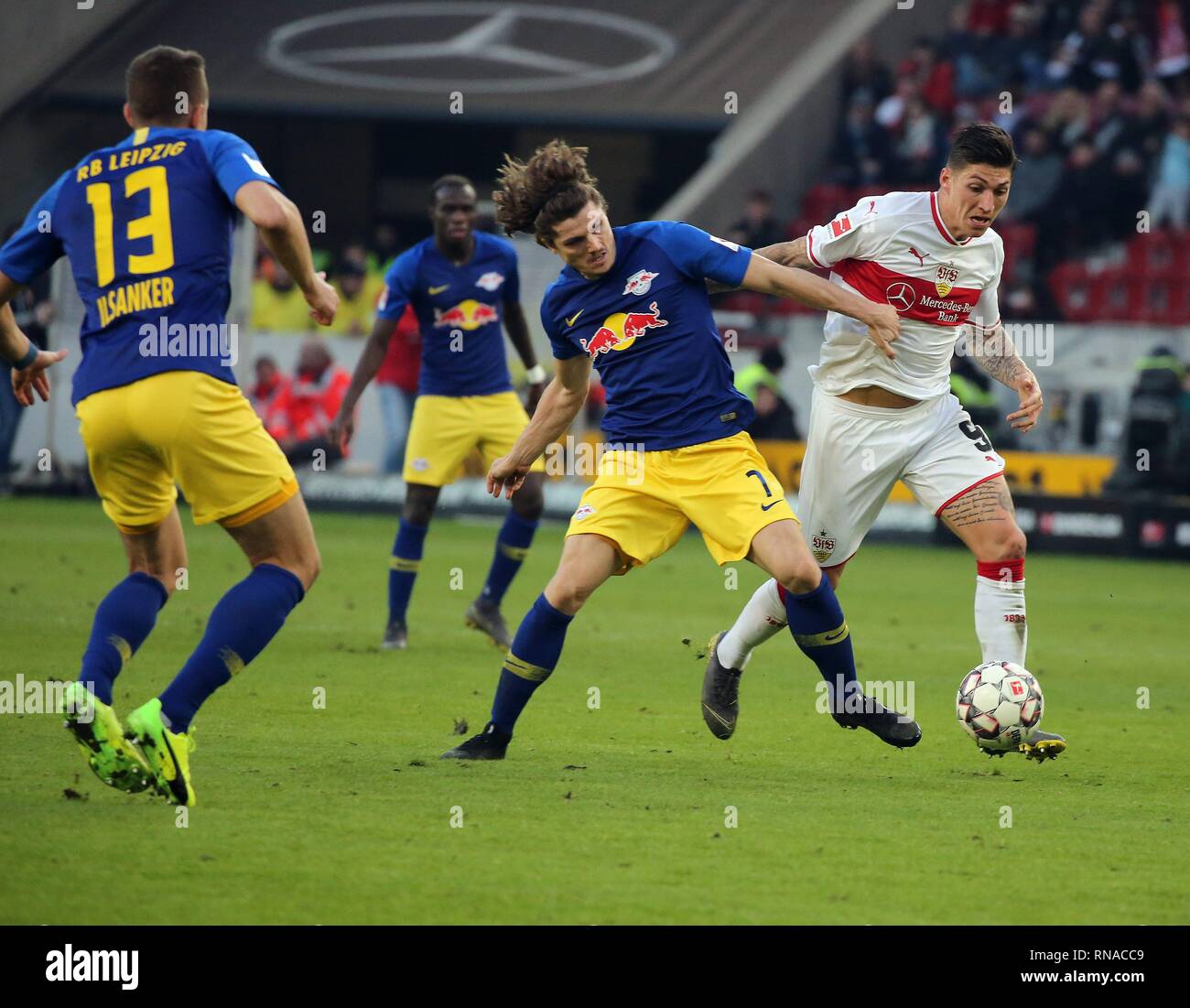 Stuttgart, Deutschland. 16th Feb, 2019. Marcel Sabitzer (RB Leipzig ...