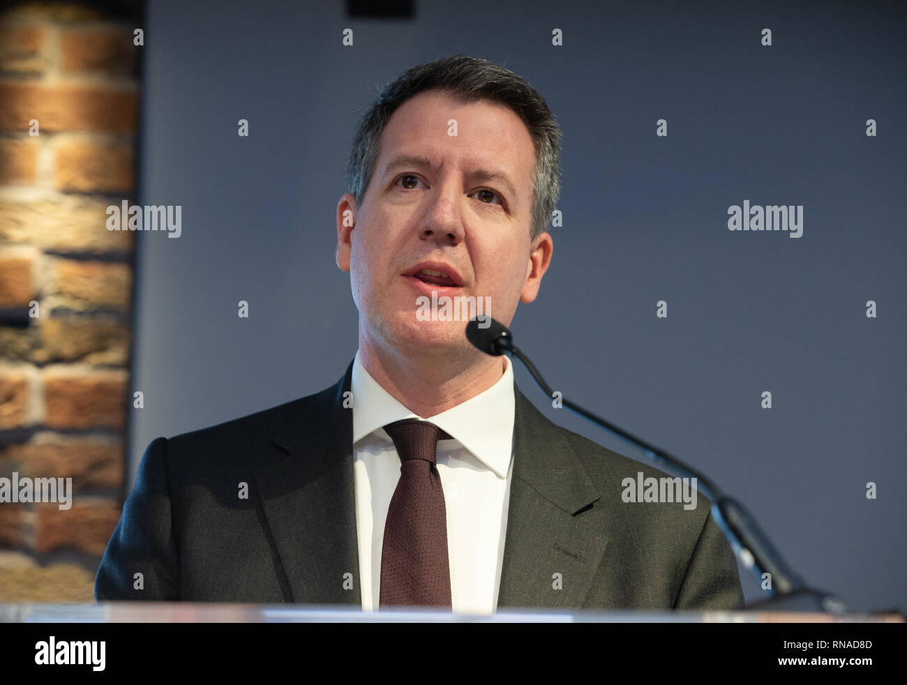 Labour mps hi-res stock photography and images - Alamy