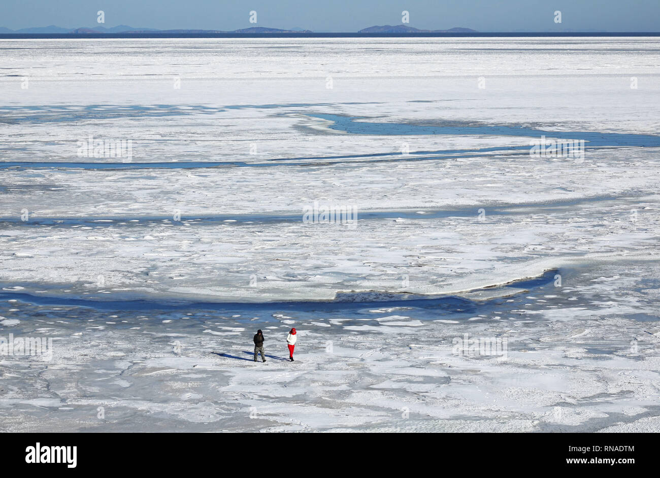 Dalian, Dalian, China. 18th Feb, 2019. Dalian, CHINA-Sea ice can be ...