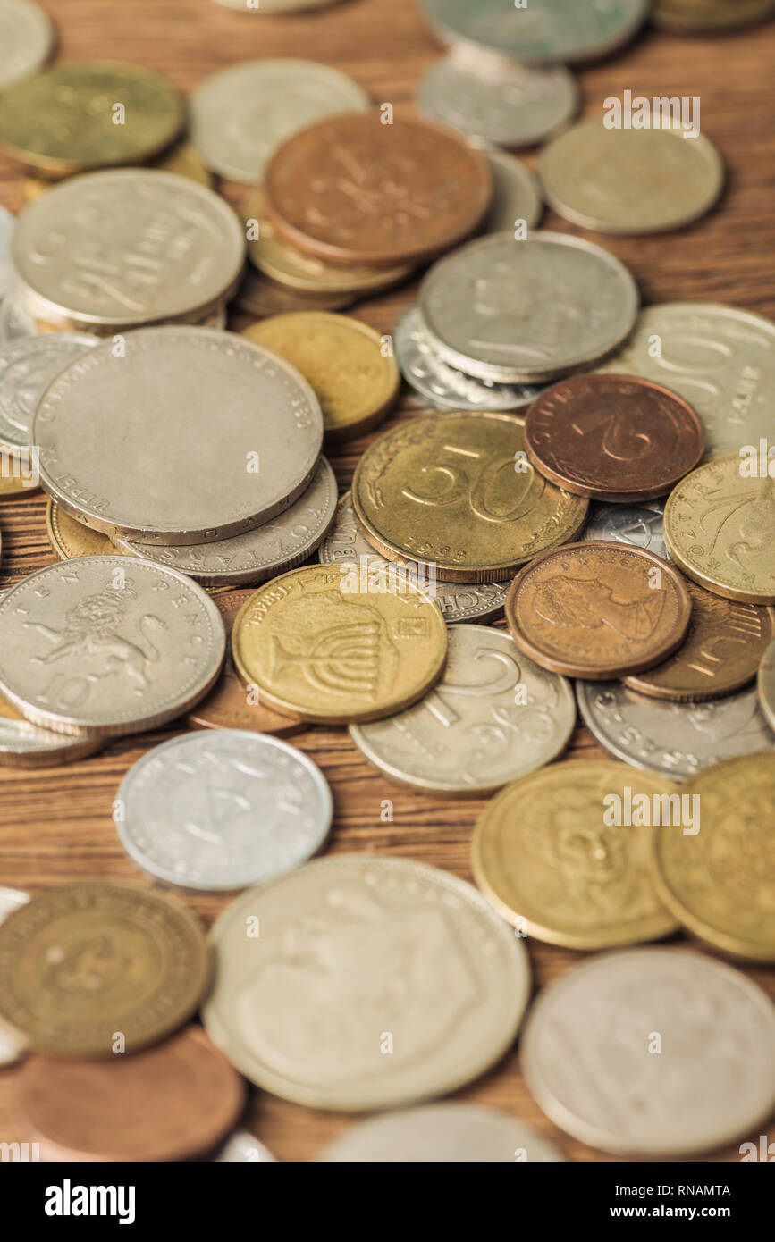 Silver coins texture hi-res stock photography and images - Alamy