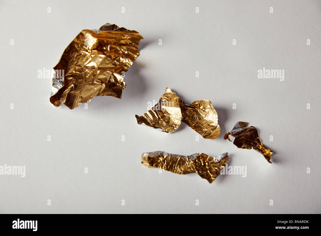 Golden sheets hi-res stock photography and images - Alamy