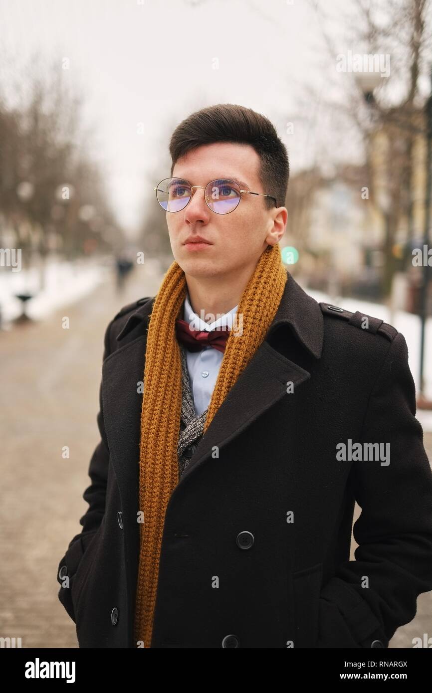 Young man with a urban look in New York city Stock Photo - Alamy