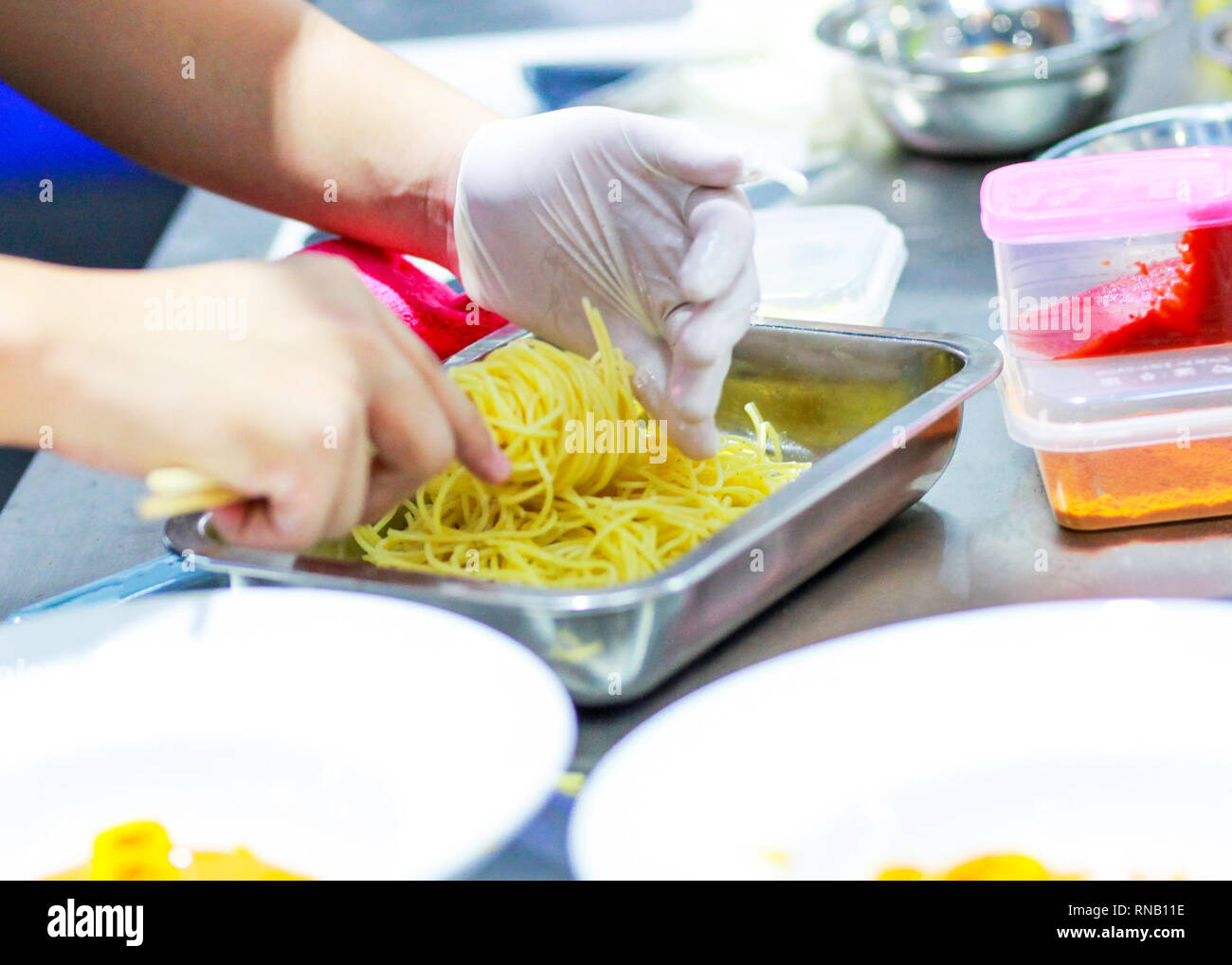 Putting meal plate in kitchen hi-res stock photography and images - Alamy