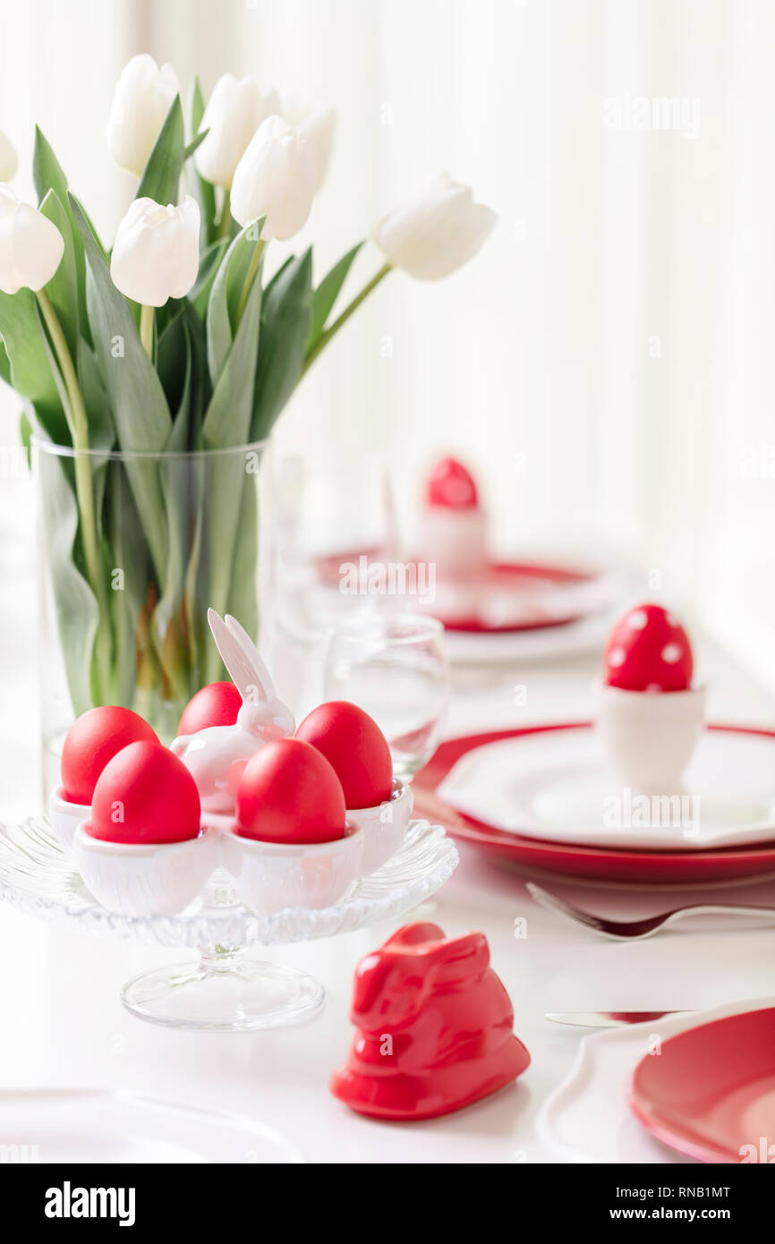 Happy easter. Decor and table setting of the Easter table is a vase ...